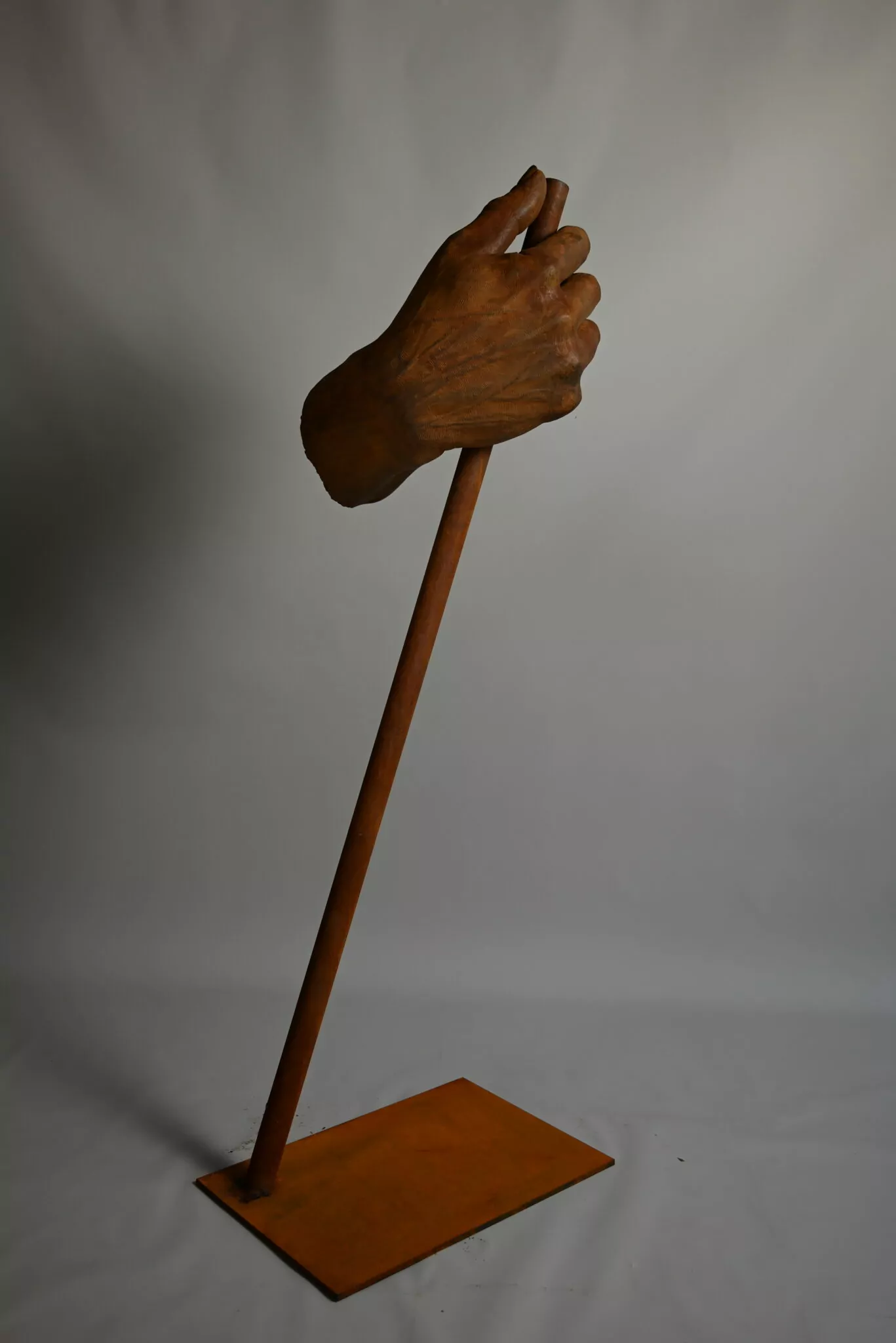 Pars Pro Toto M - (staand) - Gallery van Dun