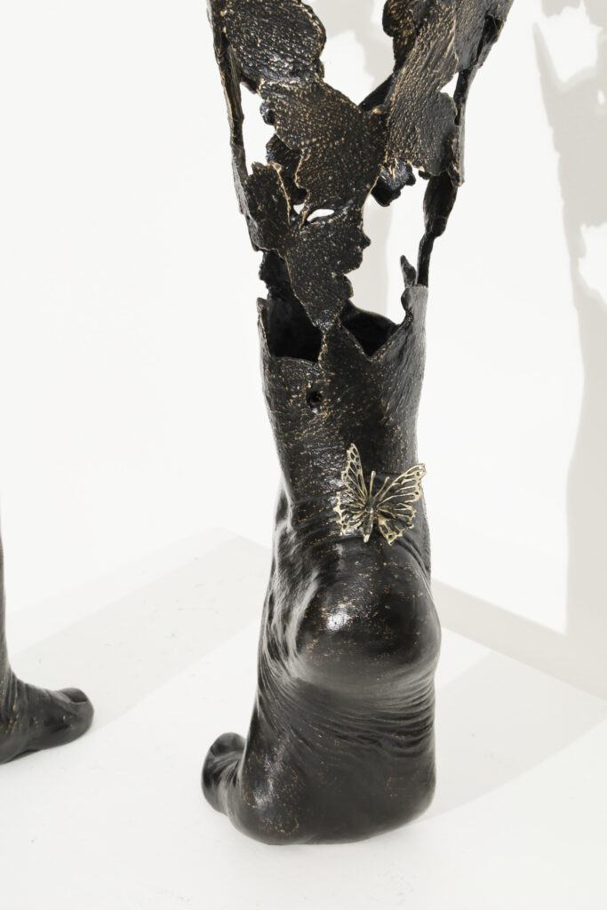 Flying Feet Black - Gallery van Dun